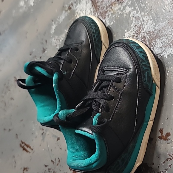 Jordan | Shoes | Nike Air Jordan Retro 3 Youth Size 7cboys Teal Black ...